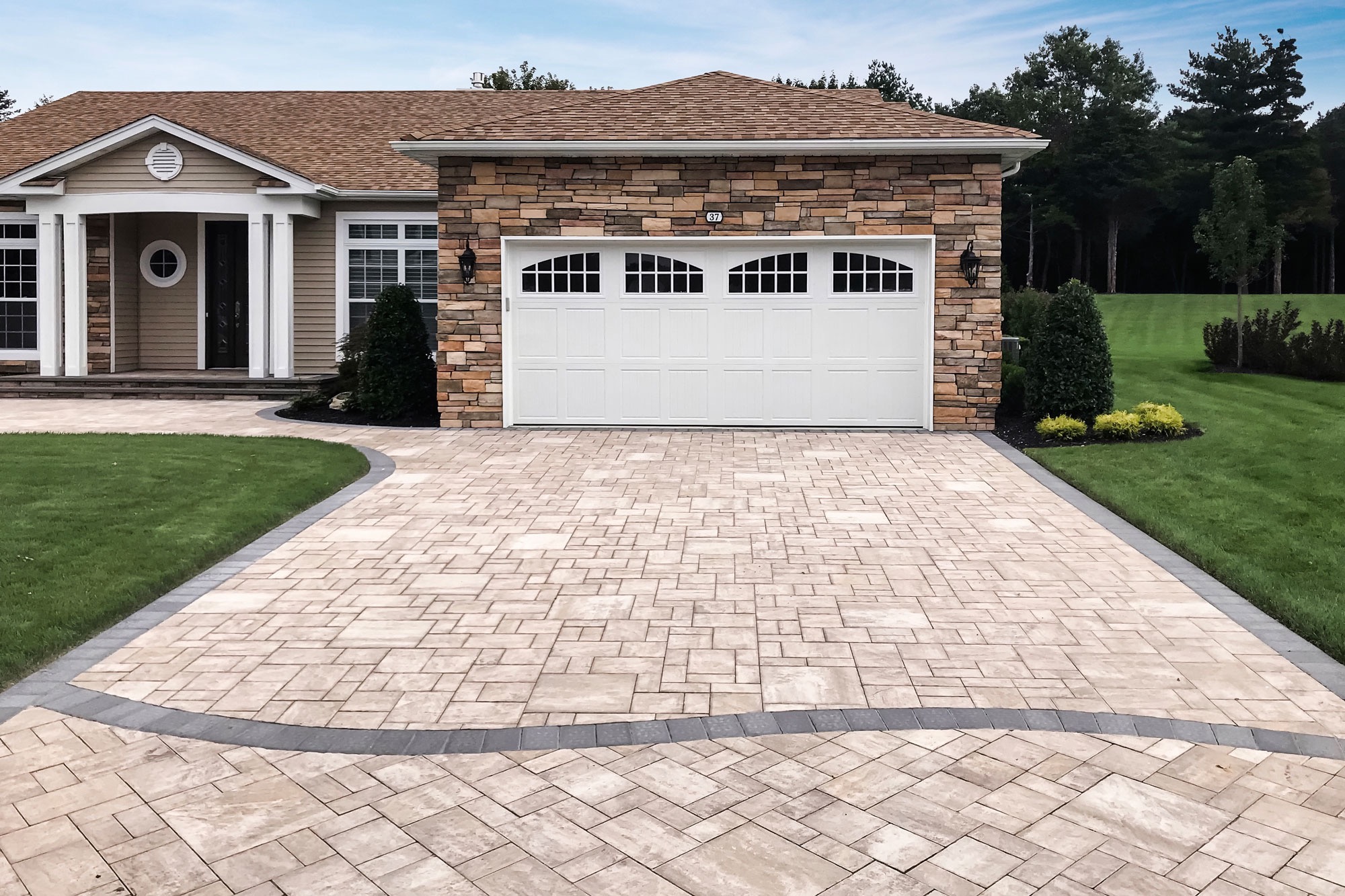 Driveway Contractors & Driveway Installation Huntington